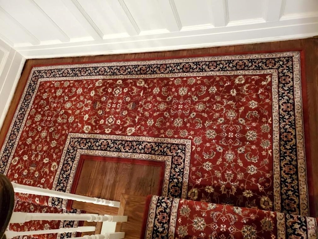 Runner Rugs - Stair Runner installation is done be professionals ...